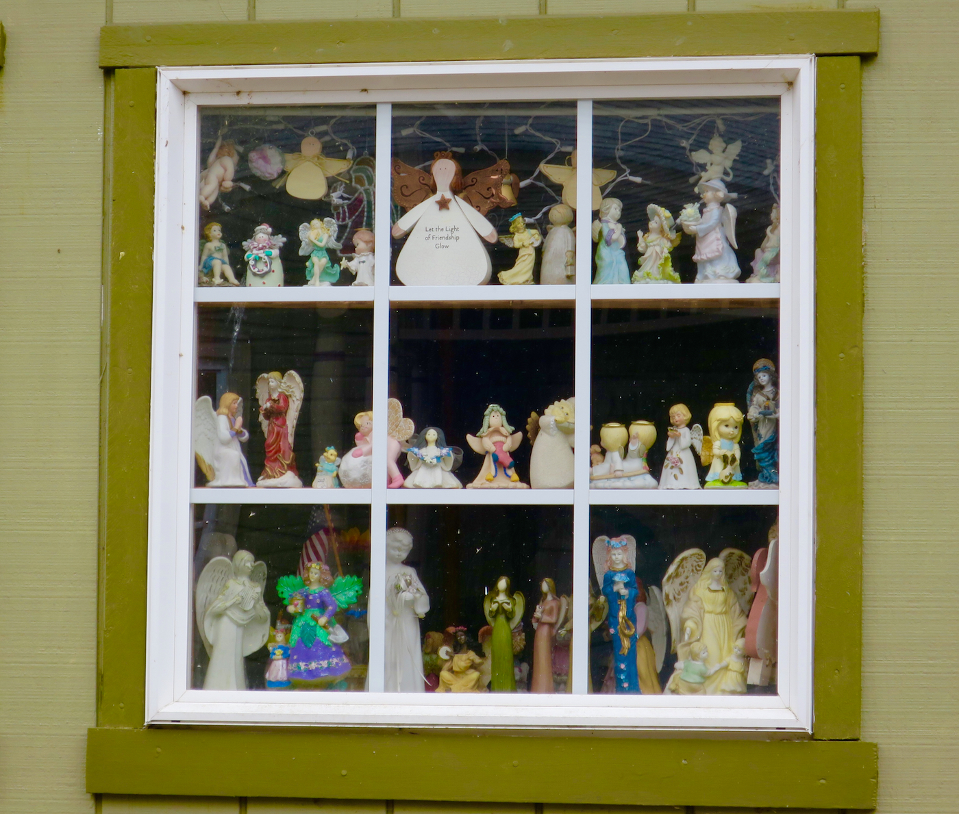 Lily Dale Architecture angel window 1 | The Supernatural Fox Sisters